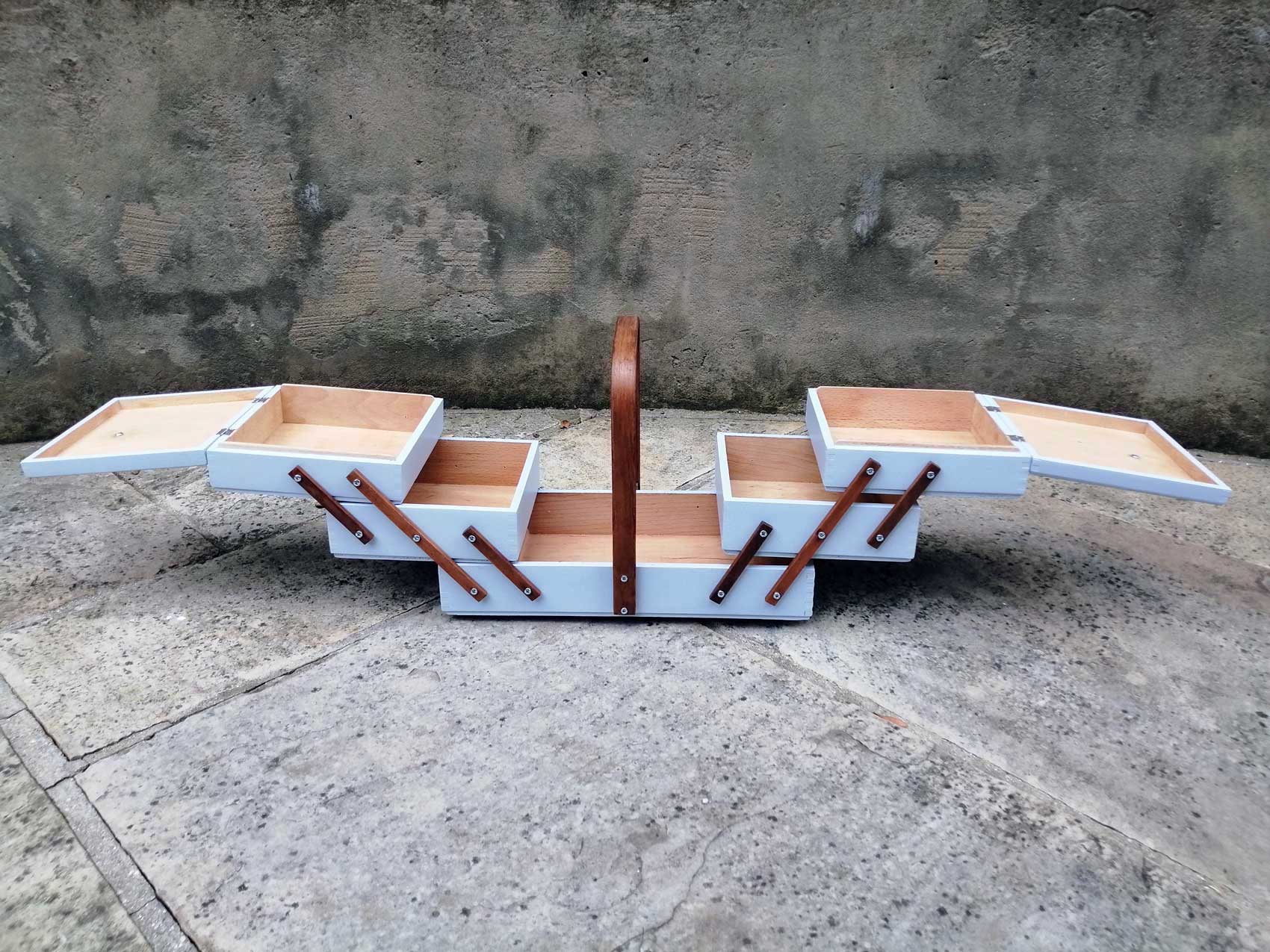 Vintage sewing box upcycle project - Woodwork Matters