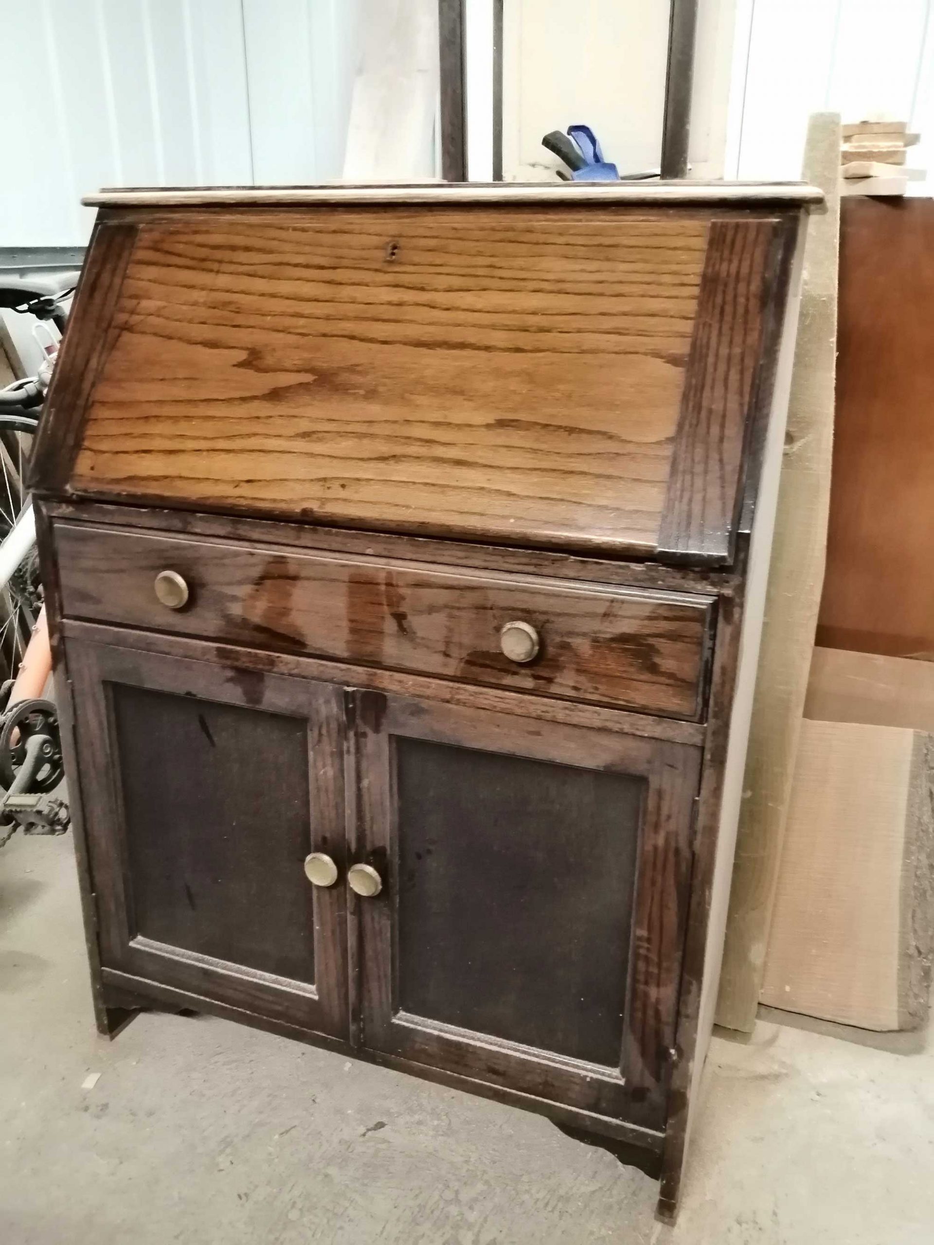 Bureau desk upcycle - Upcycling ideas - Woodwork Matters