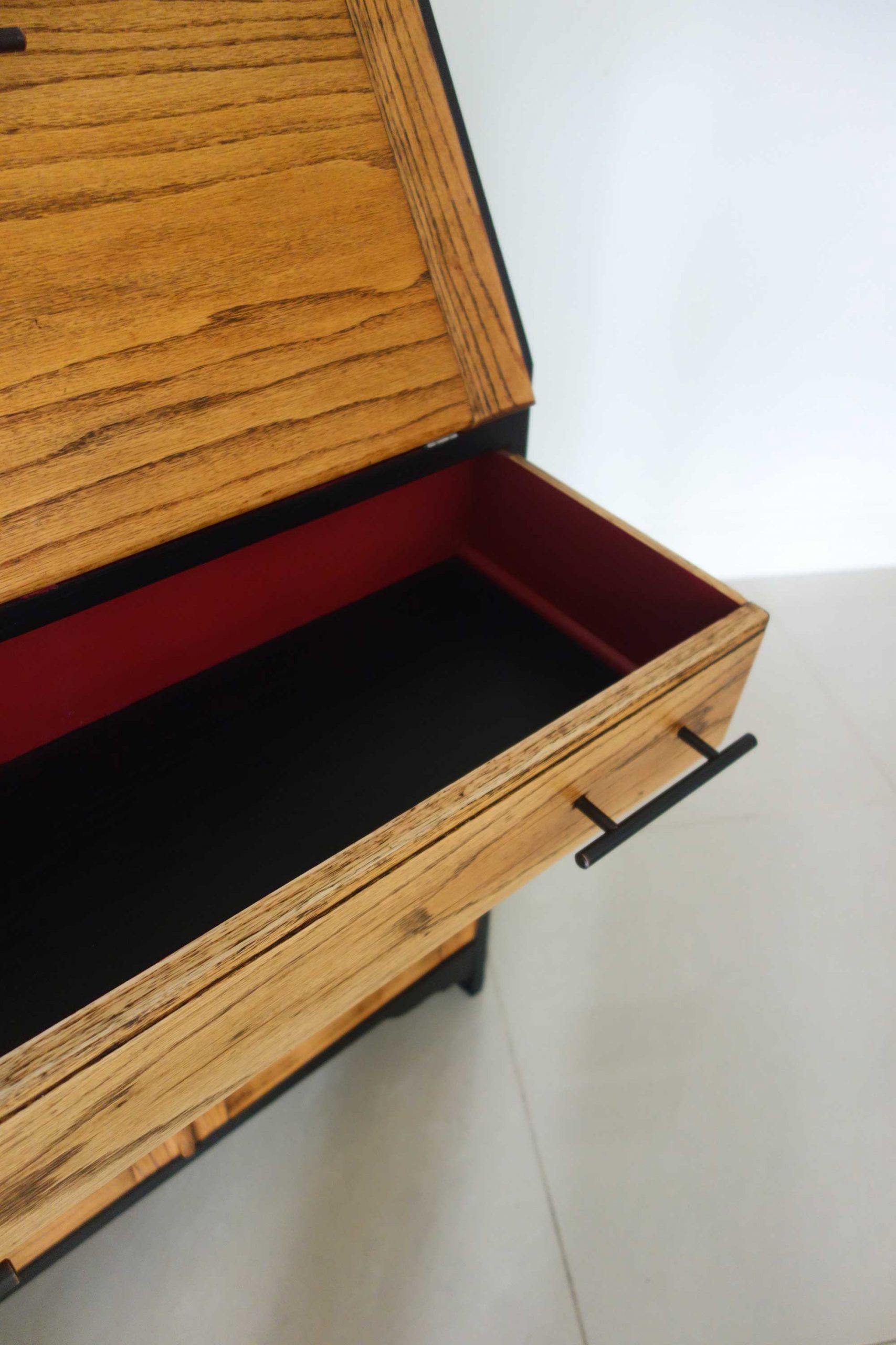 Bureau desk upcycle - Upcycling ideas - Woodwork Matters